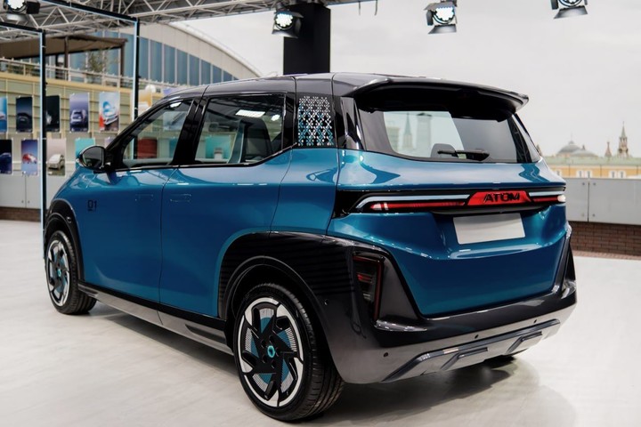 “Atom” — bomba emas